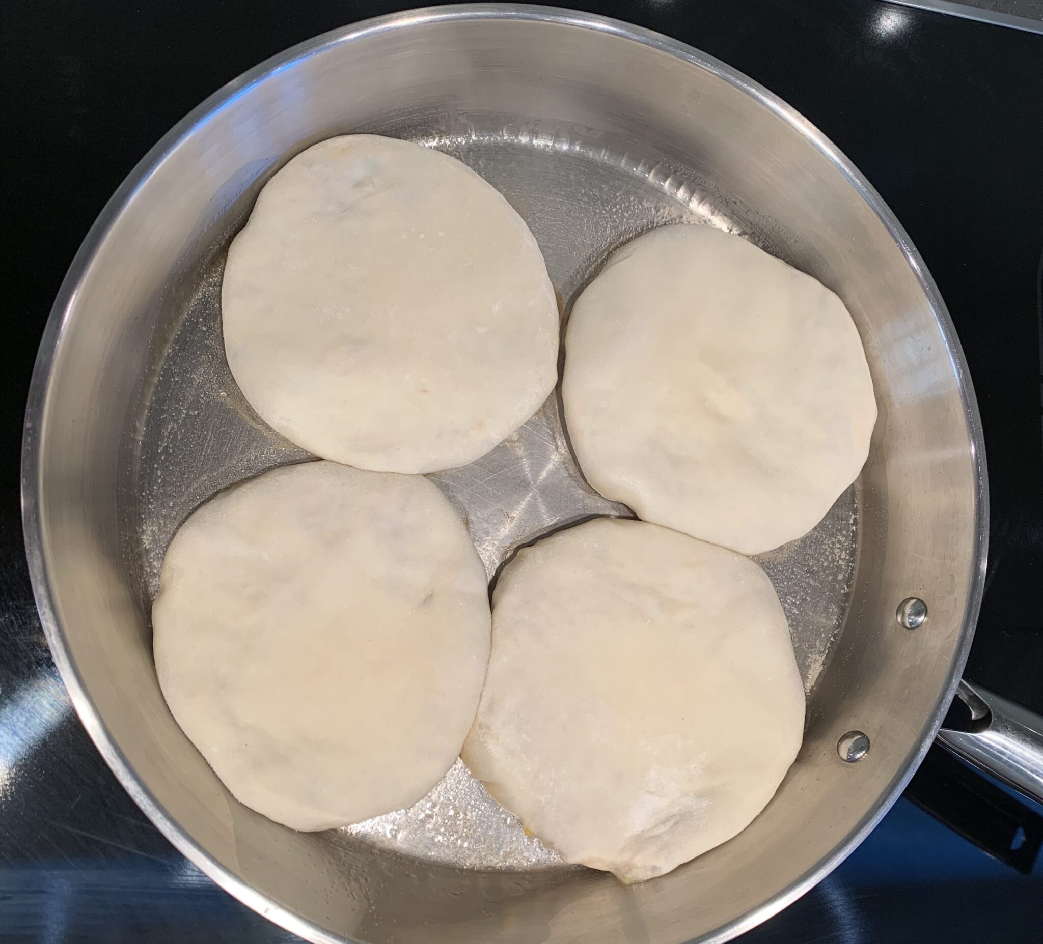 Chinese Pupusas - Ling's Corner